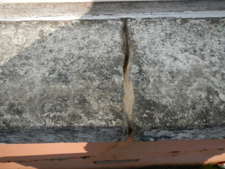 Filling in the cracks | hb42.co.uk